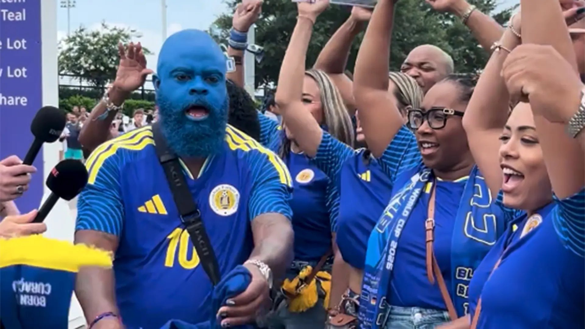 24 hours with the Blue Wave in Houston! | Concacaf